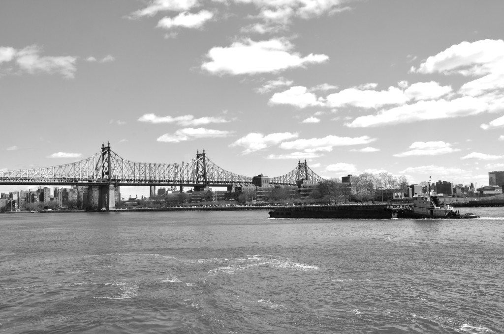 New York Photography: The East River - Manhattan Digest