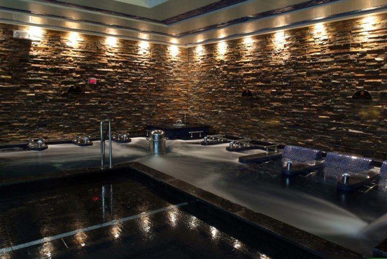 Spa Castle is the Ultimate "Treat Yo Self" Present This Summer